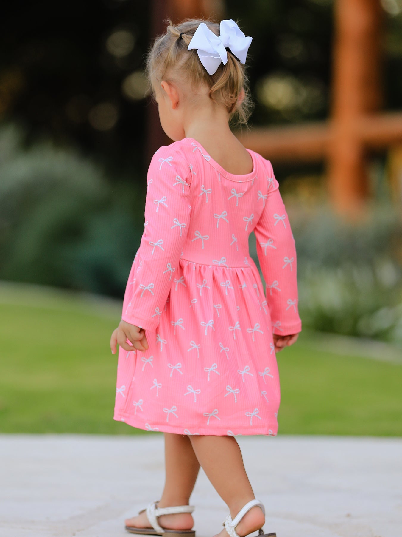 Christmas Bow Girls Dress: Festive and Adorable Design – MOOGCO Baby