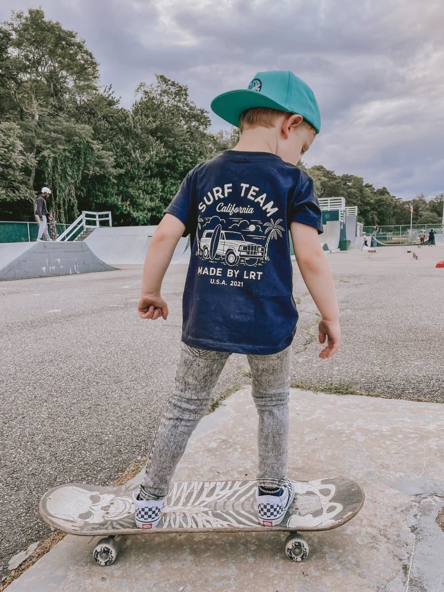 THE SURF TEAM TEE – MOOGCO Baby